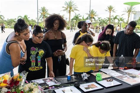 Fans Gather At A Makeshift Memorial Outside The Xxxtentacion Funeral