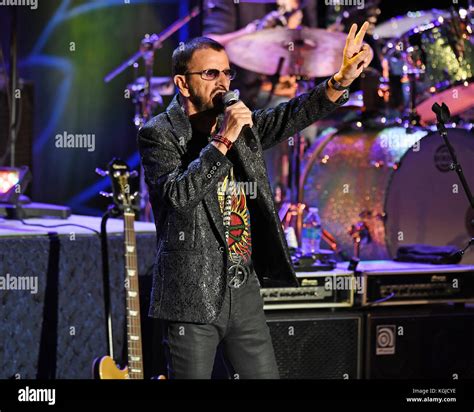 Fort Lauderdale Fl Usa 07th Nov 2017 Ringo Starr And His All Starr
