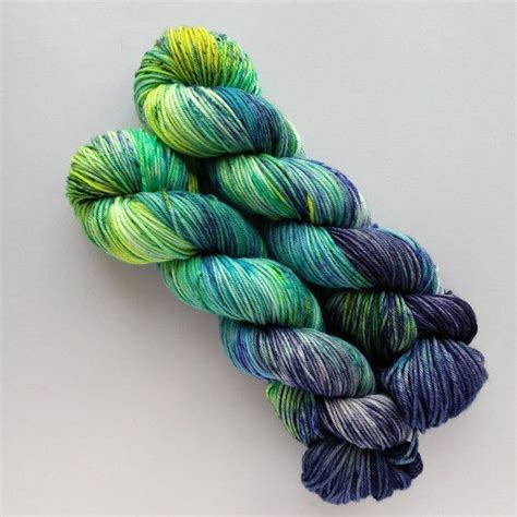 Potions Class Hand Dyed Dk Merino Superwash 115 G 230 M Hand Dyed