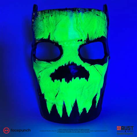 Rust Facemask Glowing Skull Skin Glows Lifesize Gamer T