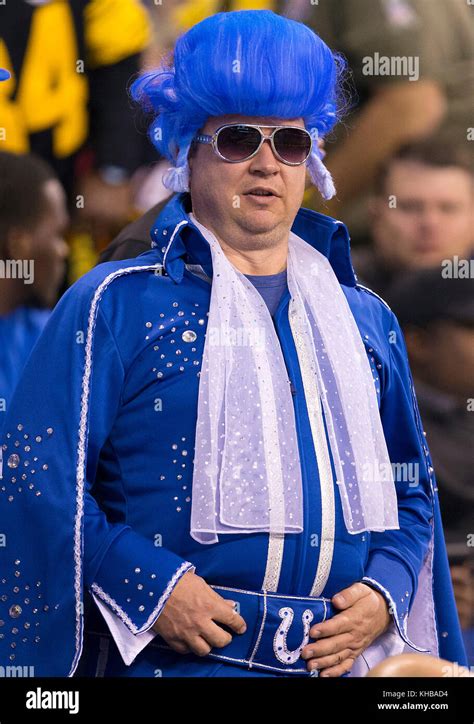 Indianapolis Indiana Usa 12th Nov 2017 An Indianapolis Colts Fan