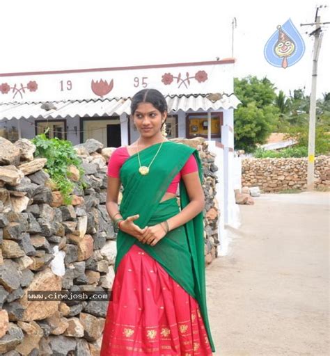 Tamil Actress Rama Stills Photo 46 Of 56