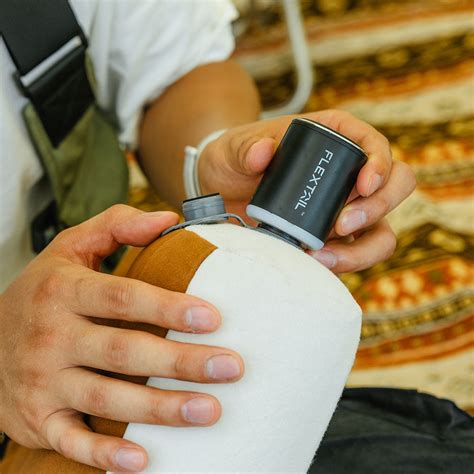 Flextail Tiny Pump 2x Ultimate 3 In 1 Outdoor Pump And Camping Lamp