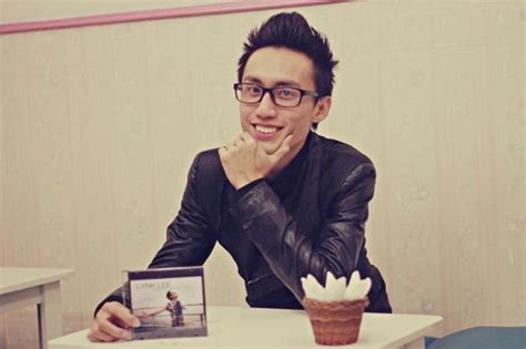 Tiểu Sử Sự Nghiệp Top Hits Của Link Lee Diện Mạo Thay đổi 360 độ