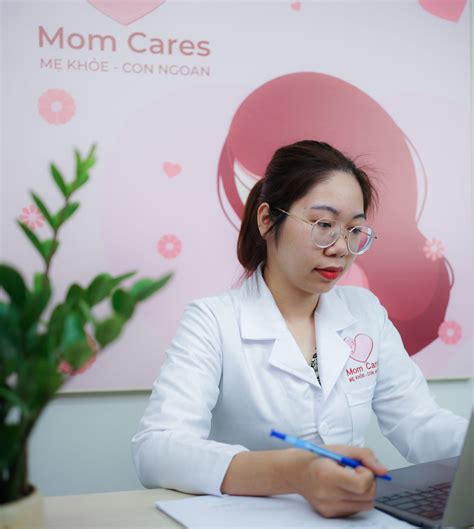 Momcares Chăm Sóc Khách Hàng Như Chăm Sóc Chính Gia đình Mình