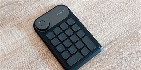 Huion Keydial Mini K20 Review Work Faster With Shortcuts