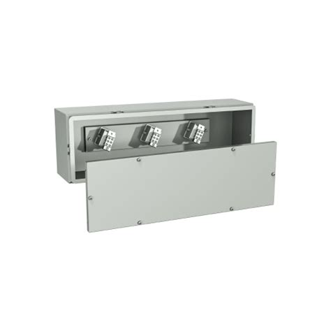 Type 4 12 Splitter Trough 3 Or 4 Wires With Cover Secured By Screws