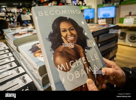 Copies Of Former Firsts Lady Michelle Obamas Book Becoming In An