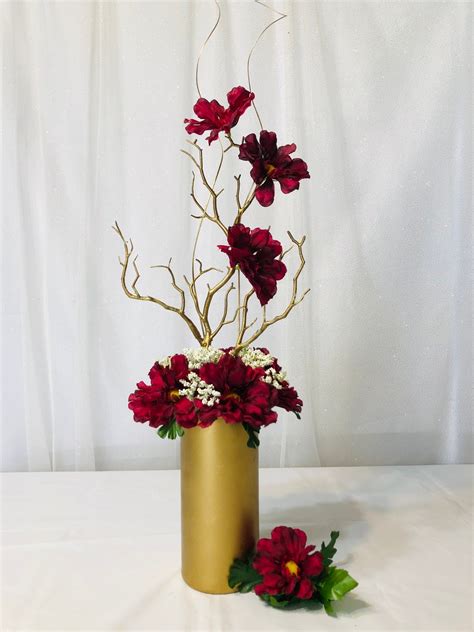 Centerpieve Burgundy Flower Centerpiece Gold Vase Wedding Decor