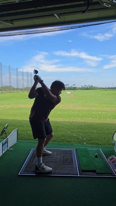 백스윙한번에 들어서 다운스윙 열어주기 Golfkpgakpga투어프로골프스윙내꿈은장타왕이유호프로페인터골프드라이버샷드라이버스윙타이틀리스트장타장타스윙솔라고