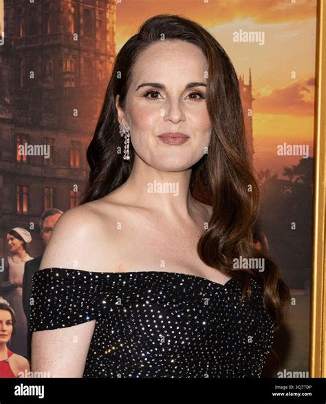Michelle Dockery Attends The Premiere Of Downton Abbey The Grand Finale At Jazz At Lincoln