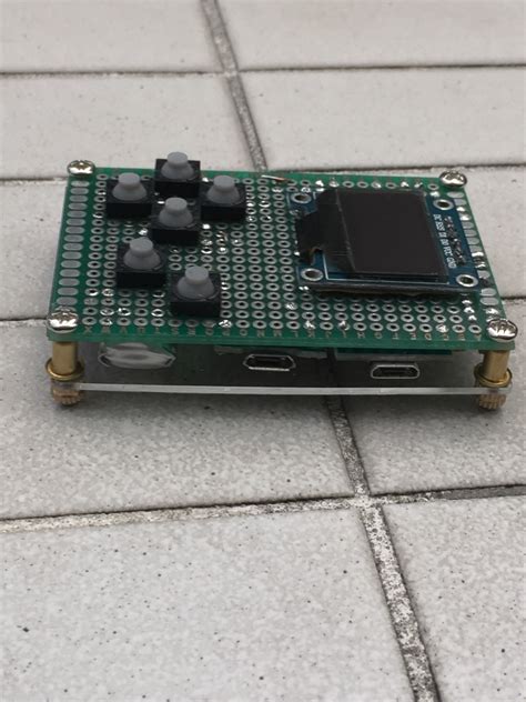 Homemade Arduboy With Acrylic Glass Case And Flash Cart Homemade