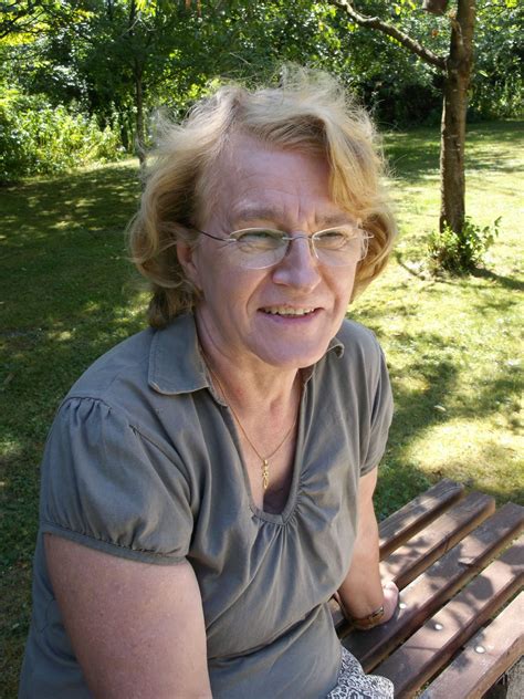 Marianne Hoffmann Weisses Kreuz