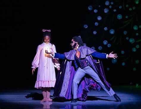 Nutcracker Marche In The Mansion — Nashville Ballet