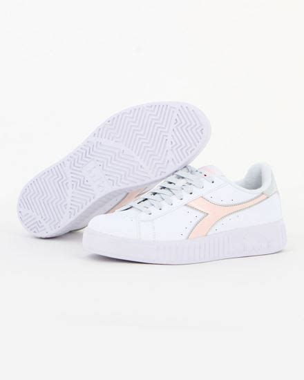 Globo E Commerce Calzature Abbigliamento Sport Intimo Accessori