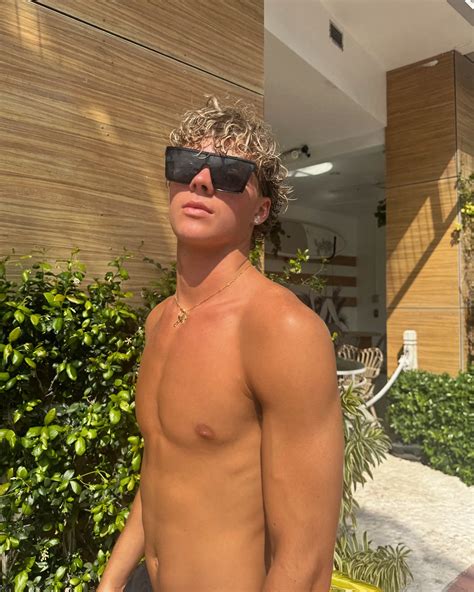 Chris Donaldson Chriswdonaldson • Instagram Photos And Videos