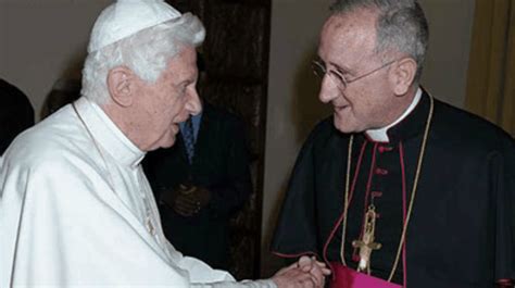 Il Vescovo Giuseppe Sciacca Lagrandefestaestiva It