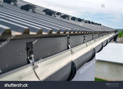 1 Mm Eave Gutter Roofing Sheets At ₹ 111 Kg Malur Id 12593376930