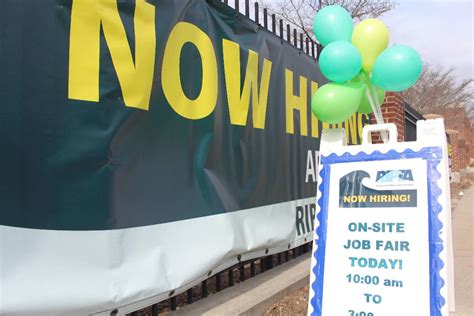 Rate Of Ripta Driver Applications Doubles After Agency Raises Pay Rate Ecori News