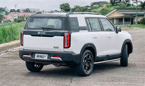 Care For A Hybrid Off Roader Called The Baic B30e Dune Visor