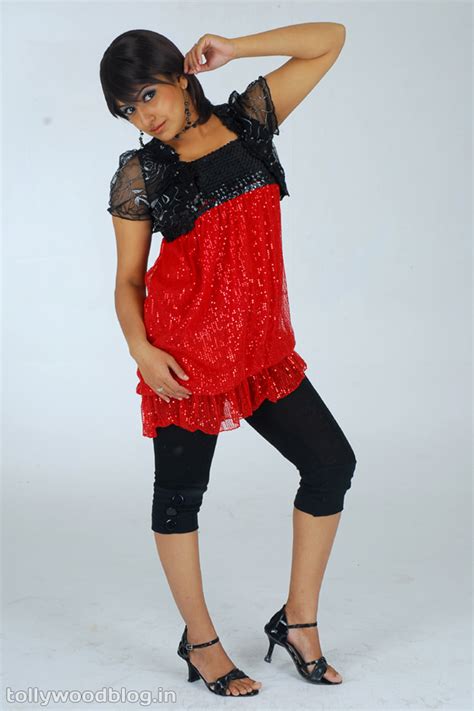 Sexy Actress Tamil Actress Monica Latest Hot Photos