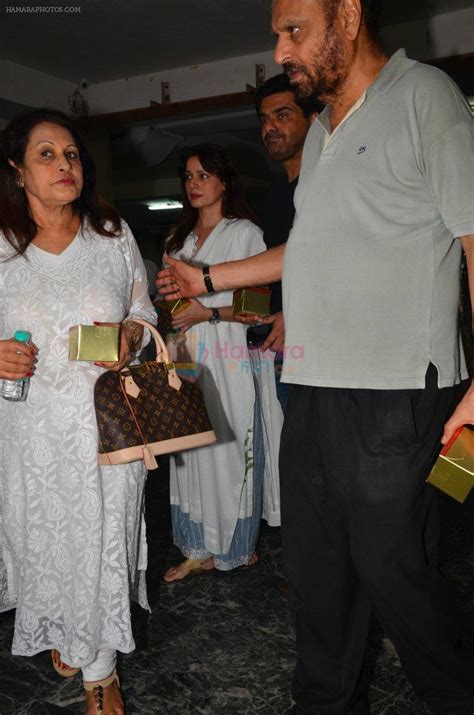 Neelam Kothari Sameer Soni At Anil Thadanis Father Prayer Meet On