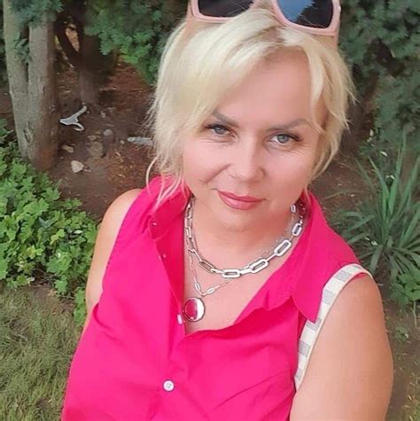 1 Повторяющиеся символы и знаки числа например 11 11 22 22 образы перо бабочка змеи