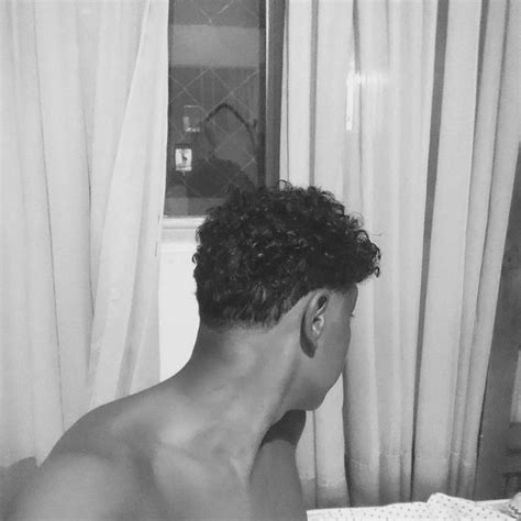 布雷諾 Breno Jef On Threads