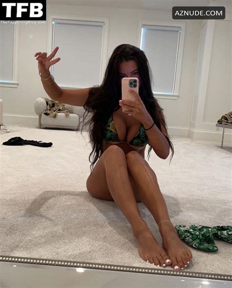 Rachel Bush Sexy Bikinis Photos Collection Aznude