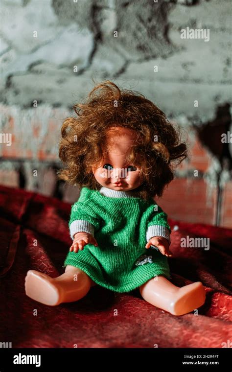 Gruselige Halloween Puppe Fotos Und Bildmaterial In Hoher Auflösung