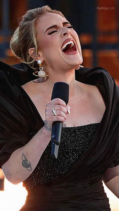 Adele Hyde Park Day 2 Artofit