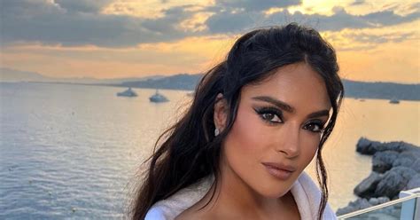 Salma Hayek Never Fails To Disappoint With One Revealing Robe After