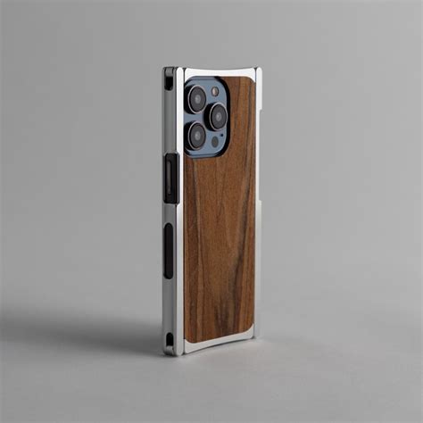 Exovault Luxury Iphone Cases