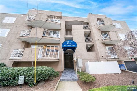 Mls Number 24004109 2 Bed2 Bath Condocooptownhouse Property For