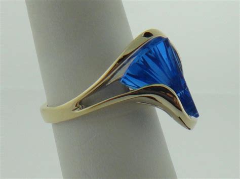 Strell Ring 14k Gold With Blue Gemstone Signed 1846654131