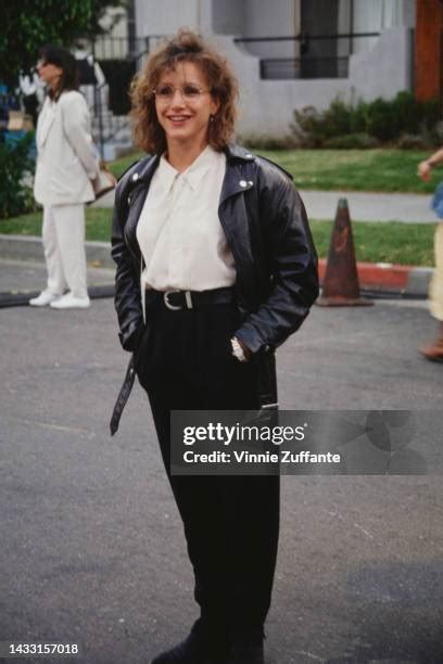 2380 Gabrielle Carteris Photos And High Res Pictures Getty Images