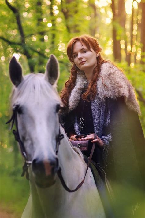 Catelyn Tully By Insolense On Deviantart Game Of Thrones Cosplay