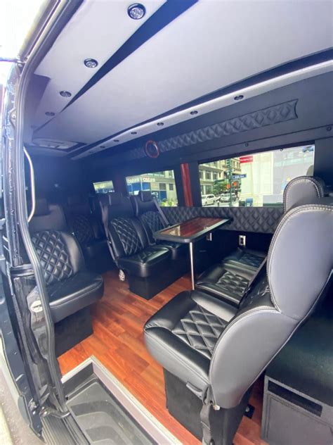 Golden Class Limo On Linkedin Gxvrmmb