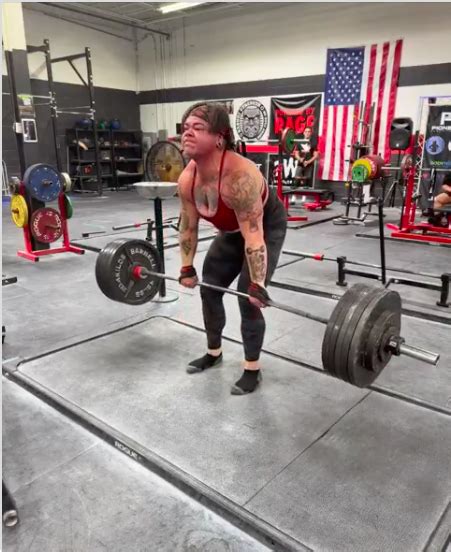 Inez Carrasquillo Strongwoman Hits New Personal Record With A 550 Lb