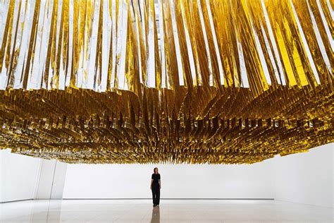 Hundreds Of Emergency Blankets Sway To A Spy Choreography