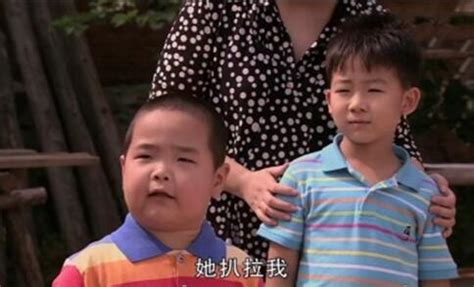 她扒拉我是什么梗意思 乡村爱情谢飞机他扒拉我是哪的方言 闽南网