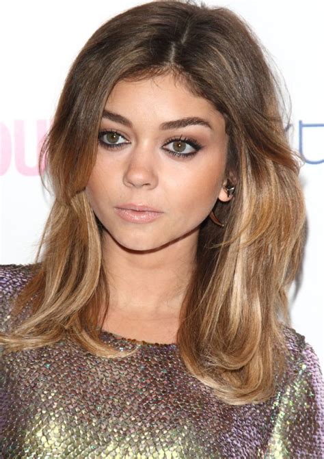 Ask A Hairstylist The Best Hairstyles For A Small Forehead In 2025