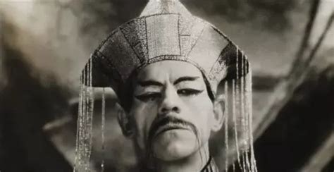 傅满洲究竟是谁？ 知乎