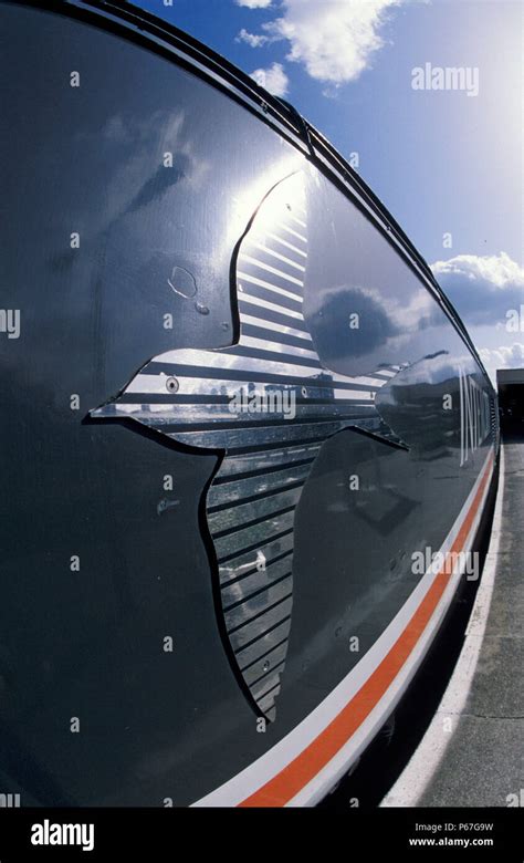 Intercity Swallow Logo Intercity Logopedia Fandom