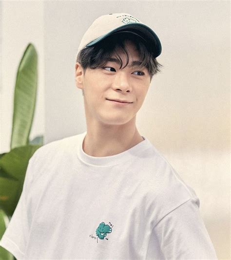 Cute Bin 💫 My Heart Is Breaking Astro Moon Bin