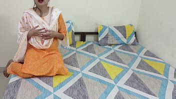 Saara Ki Chut Me Zarne Se Land Ka Pani Chhoda Andar Xvideos Com