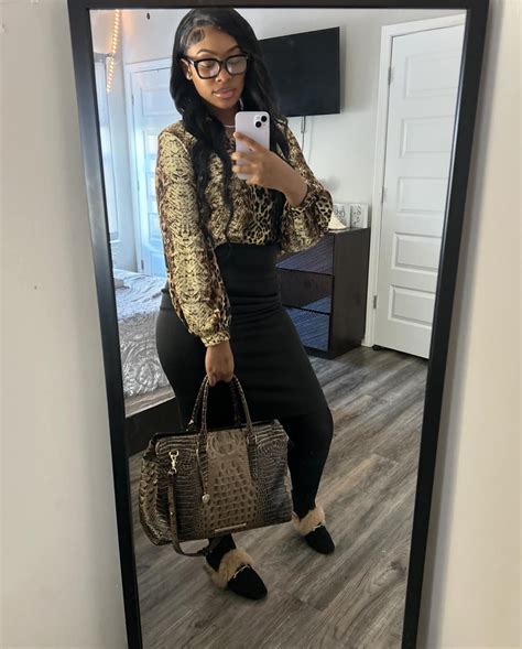 Niya Niya Pretty Brown 🤎 Instagram