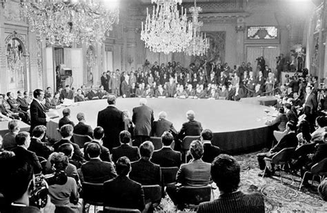 Paris Peace Accords Through Insiders Accounts