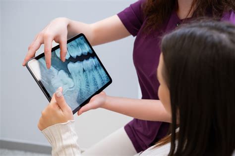 Top 5 Things To Avoid After Tooth Extraction