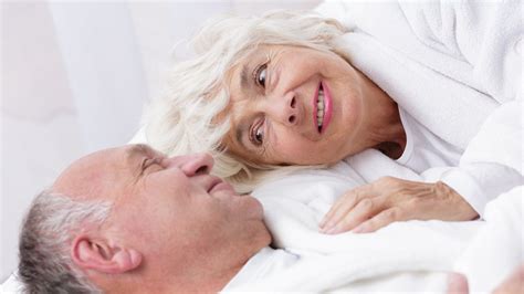 Posisi Seks Yang Aman Untuk Lansia Klikdokter